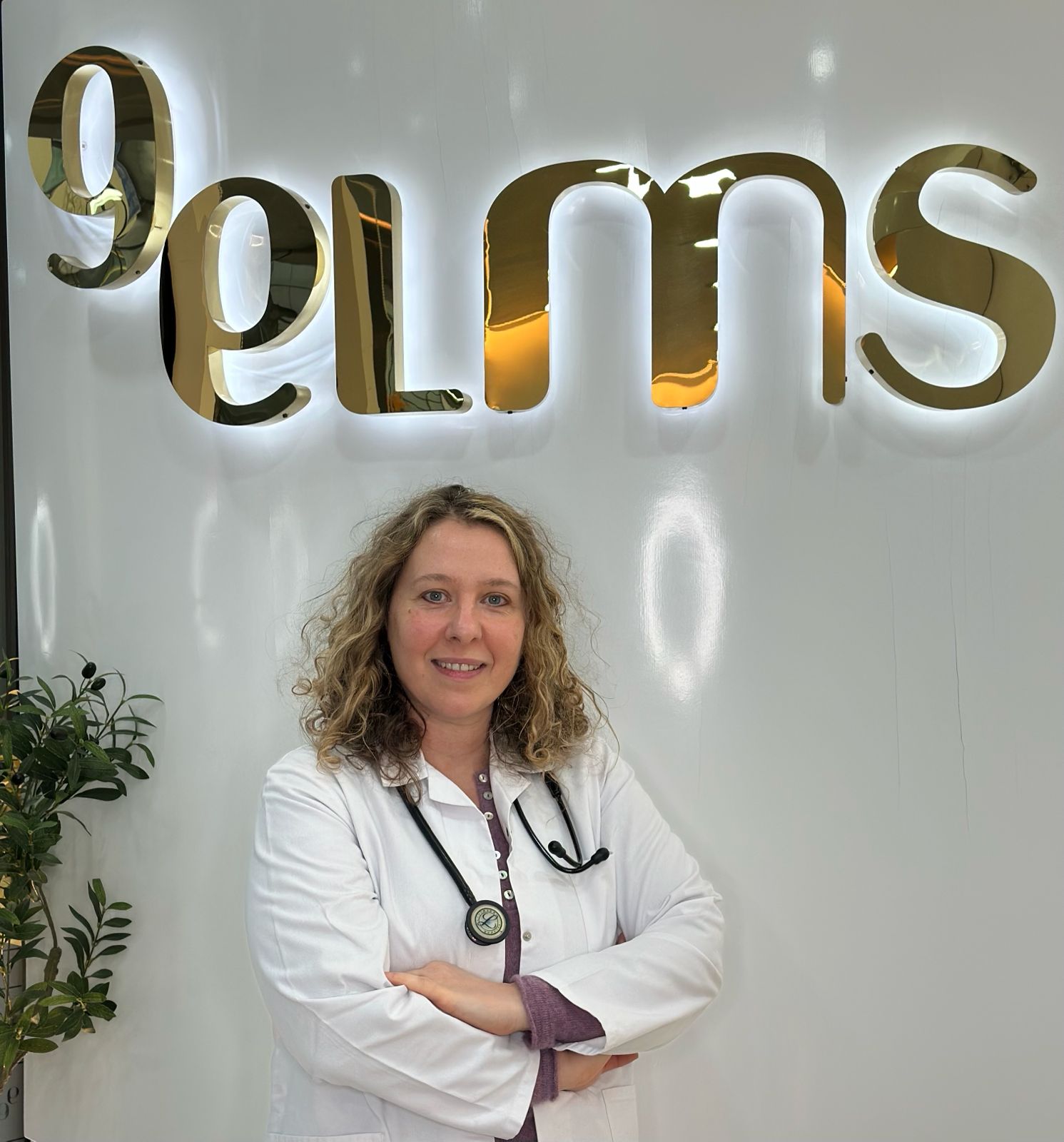 Dr. Emanuela Manea - Nine Elms Clinic